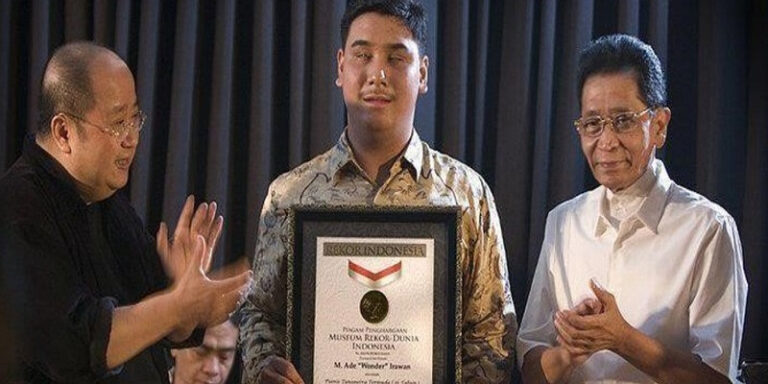 Ade Irawan, Pianis Tunanetra yang Menginspirasi Dunia